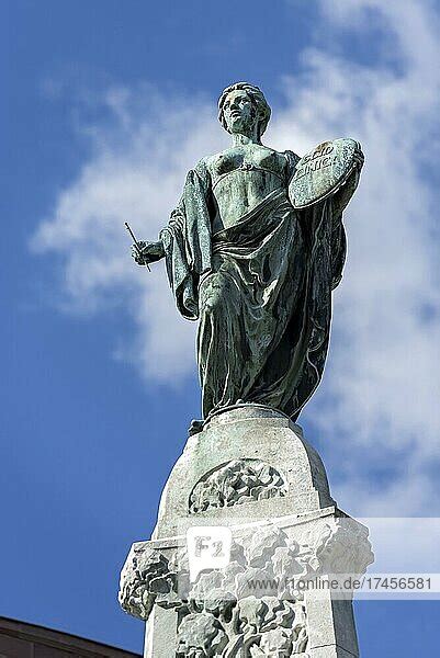 Allegorische Figur Insgesamt 657 Bilder Bei Bildagentur F1online