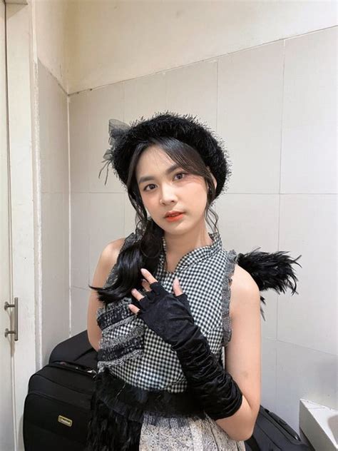 Gita Sekar AndariniのTwitterアーカイブ - 2022年10月8日 - ArKaiBu Project48