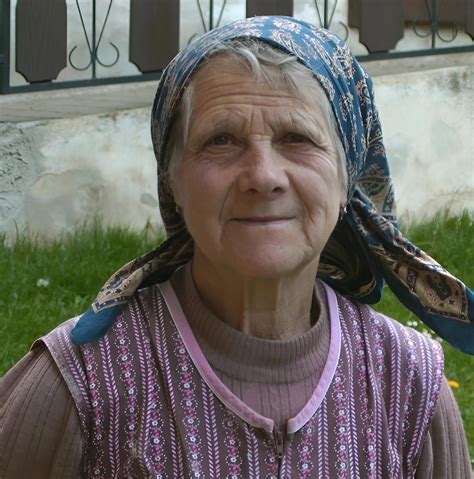 Ενδιαφέρουσες Η γιαγιά μου είναι ήδη 80 χρονών και εδώ και είκοσι χρόνια τηρεί τον κανόνα να