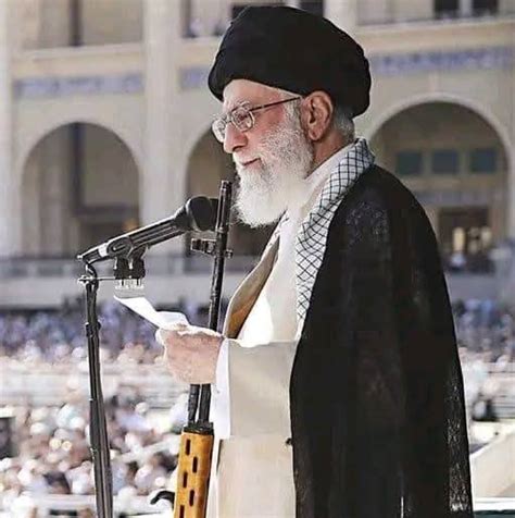 انقلابی انقلابى