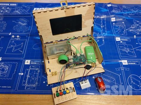Piper Raspberry Pi DIY Computer Kit Review The Fun Way To STEM