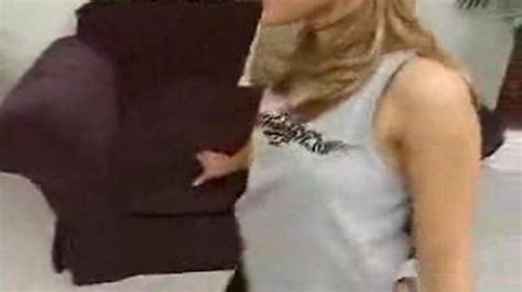 April Summers Porn Videos