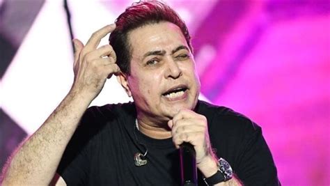 بالذكاء الاصطناعي المطرب حكيم يهنئ جمهوره بعيد الأضحى