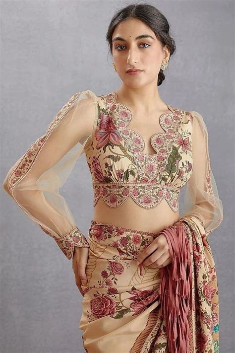 Trendy Sexy Blouse Design For A Bold And Glamorous Look