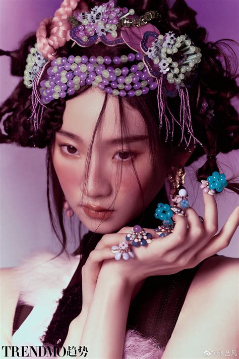 Zhang Yifan Poses For Trendmo Magazine R Cpopidols