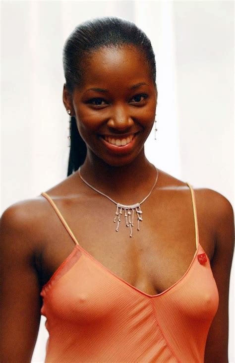 Jamelia Braless Photos Thefappening