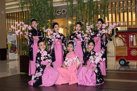 Geisha Group Stock Photos Free Royalty Free Stock Photos From