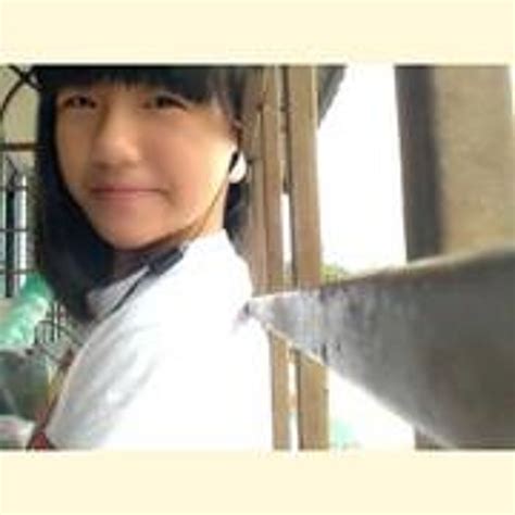 Stream Chloe Loke Ii Music Listen To Songs Albums Playlists For