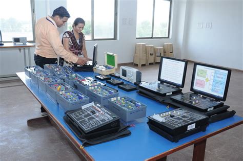 Laboratory Electronics And Communication Svbit