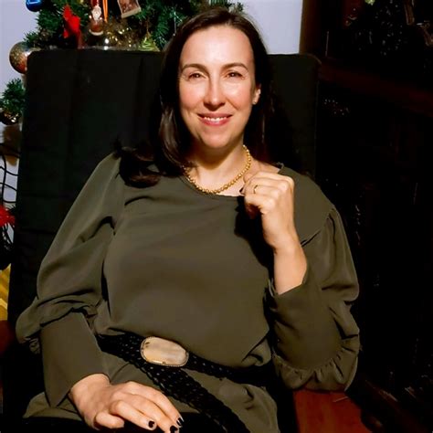 Dicas Para Que Possa Poupar Em Vestuário E Alimentação Por Sílvia Reis