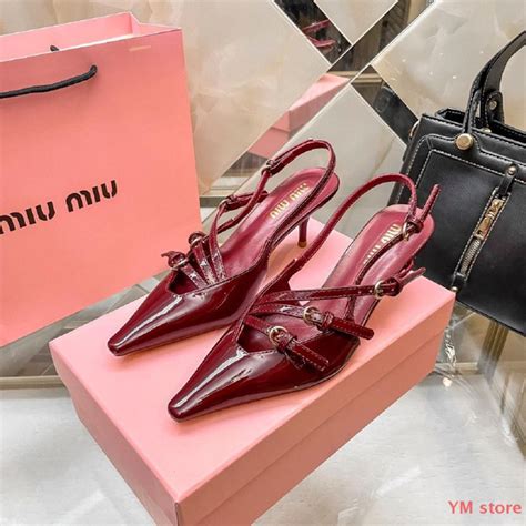 Сандалии Miu Miu купить с доставкой по выгодным ценам в интернет магазине Ozon 1477035334