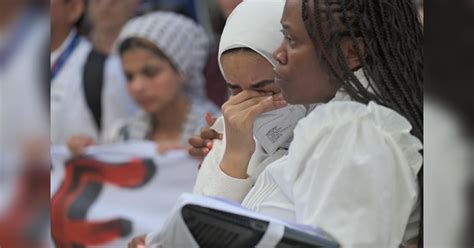 Uae Climate Activists In Tears As They Stage Protest Call For