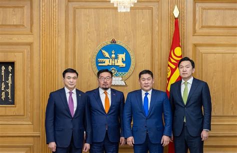 24news ЕРӨНХИЙ САЙД Г ЗАНДАНШАТАРТ С АМАРСАЙХАН ШАДАРЛАНА Монгол Улсын 34 дэх Ерөнхий сайдаар