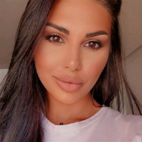 Maya Hammoud Lebanese International University محافظة بيروت بيروت