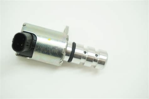 Audi and Volkswagen Oil Pressure Control Valve Genuine Audi/Volkswagen ...