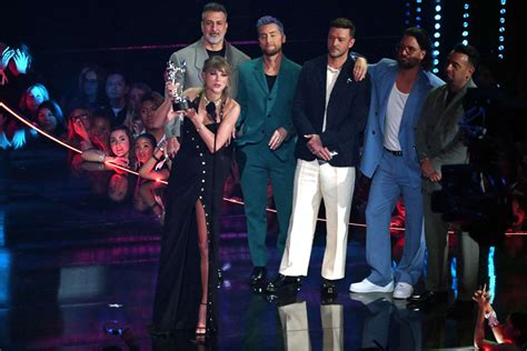 Nsync Reunite To Present Taylor Swift With Pop Award At 2023 Mtv Vmas