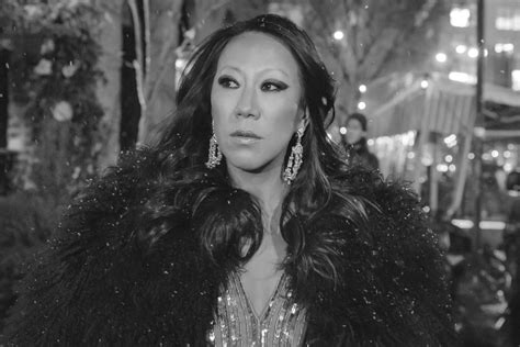 Netflix Designerin Lynn Ban Stirbt Mit Nur 51 Jahren Gmx