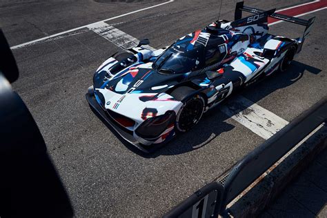 Bmw Hypercar V12 Redefining Speed And Engineering Excellence