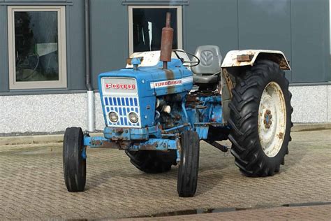 Ford 4000 2wd • VM Service