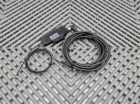 Omron Fs N11cp Digital Display Fiber Amplifier With Sensor Head Used Motion Constrained Surplus