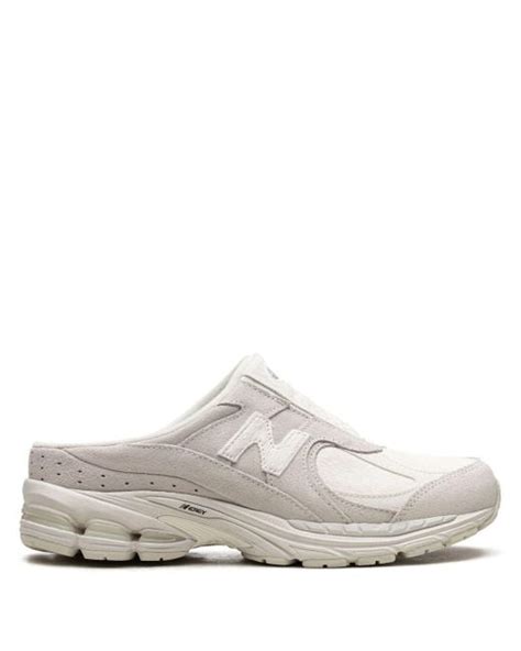 New Balance Neutral 2002r Sneaker Mules In White For Men Lyst