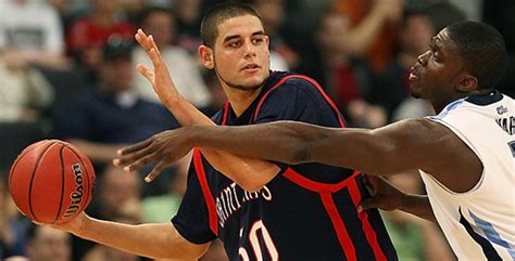 Omar Samhan Signs 2 Year Deal To Play In Europe The Hoop Doctors