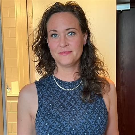 Karin Crantz Digitalkarin • Threads Say More