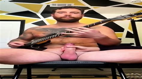 Trend Str8 Playing The Guitar Without Throwing Milk 🍆💦🎶 Serbia Eporner