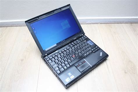 Thinkpad X230 Full Size