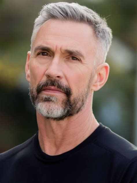 45 Great Older Mens Haircuts Over 50