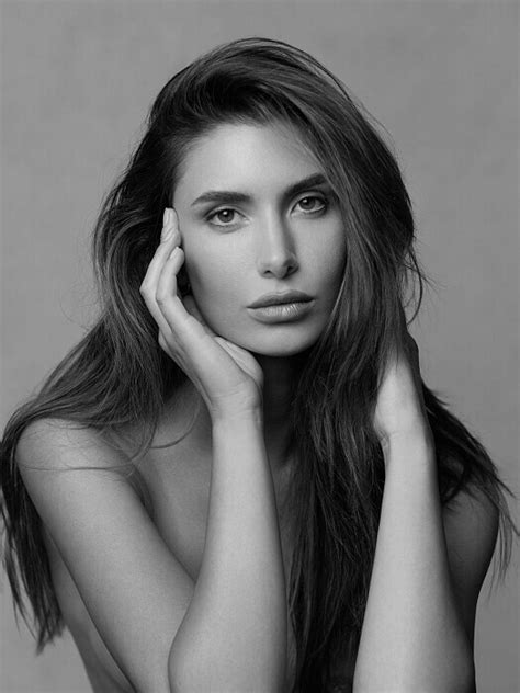 Women Main Click Models Management