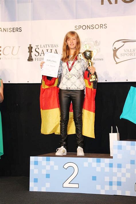 Silber Für Luisa Bashylina Bei Der Europameisterschaft U12 Weiblich Deutscher Schachbund