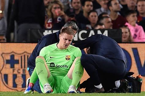 20 Marc André ter Stegen lesión traumática el 17 de noviembre de 2023