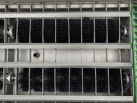 Used Sold Krm Pass Through Sole Cleaner At Steep Hill Equipment Solutions