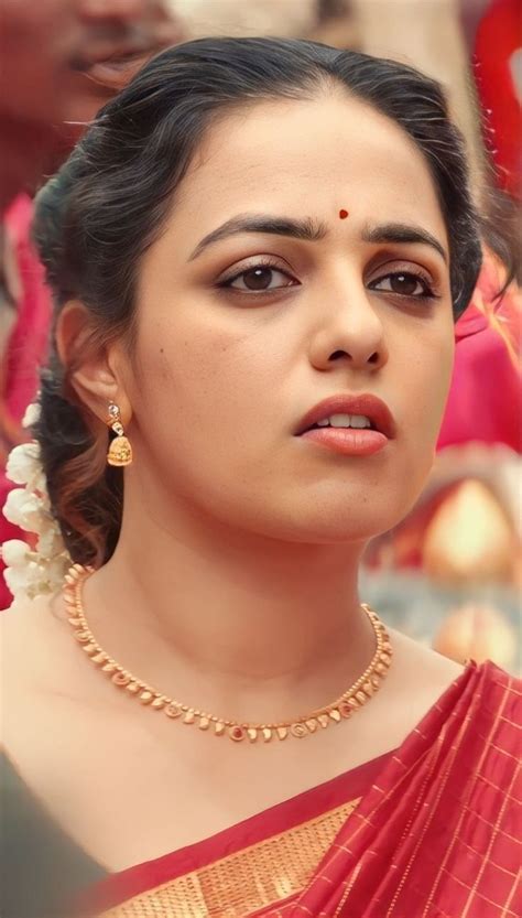 Pin On Nithya Menon
