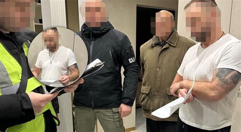 Фейкова інвалідність заради виплат посадовця КМДА підозрюють у шахрайстві Читайте на Ukr Net