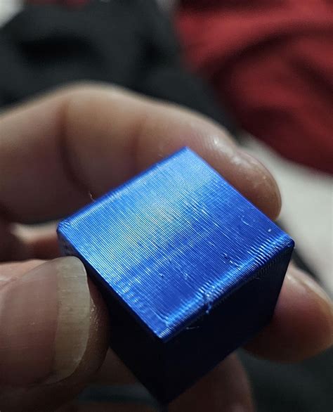 Cube Has Weird Filament Strings But Cube Looks Ok Render3