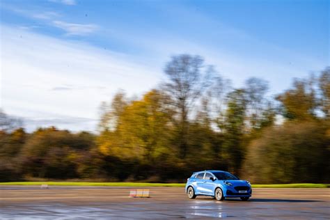 Why Your Minimum Tyre Tread Depth Is Important And Why Bald Tyres Are