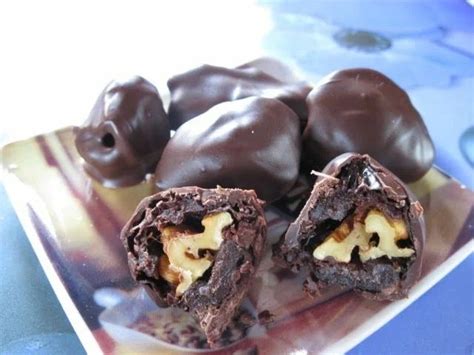 Слива в шоколаде: вкусные, натуральные конфеты | Десертный шоколад ...