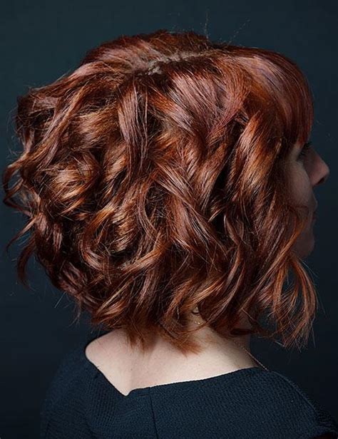 42 Outstanding Short Curly Hairstyles For Women