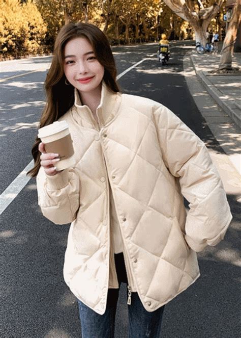 고퀄 다이아패턴 퀄팅 누빔 여성깔깔이 숏 아방 스탠다드핏 노카라 압축 경량 야상 패딩 3color 에이블리