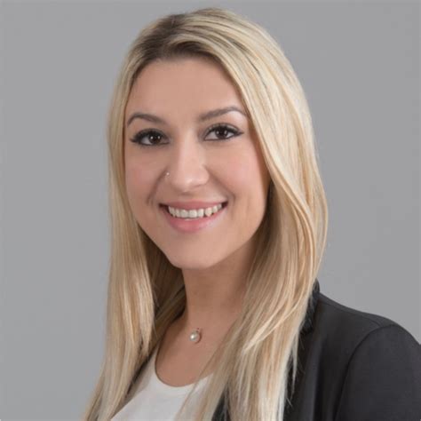 Antonija Saric Einzelhandelskauffrau Schullin Linkedin