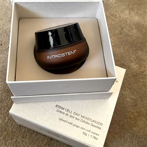 Introstem Skincare Stem Cell Day Moisturizer Is Used To Strengthen