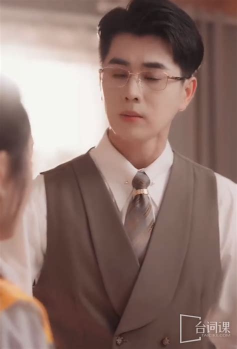 《年上大叔狠狠愛》1 60全集劇情介紹播出時間演員表分集劇情 《年上大叔狠狠愛》電視劇 台詞課