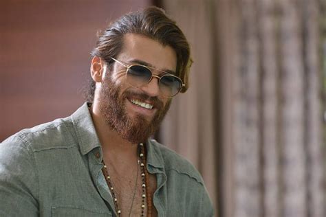 بیوگرافی و بهترین فیلم و سریال های جان یامان نقد فارسی