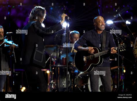 Chris Robinson Of The Black Crowes And Darius Rucker Tape A Performance