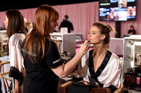 How To Get Runway-Ready Skin - SKIN Magazine