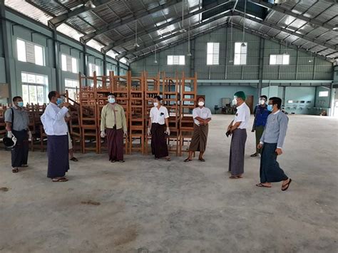 ကျိုက်လတ်၌ ကိုဗစ် ၁၉ လူနာများအတွက် အရန်ဆေးရုံပြင်ဆင်ရန် တိုင်းကျန်းမာရေးဦးစီးဌာနမှူး လာရောက်ကြည့