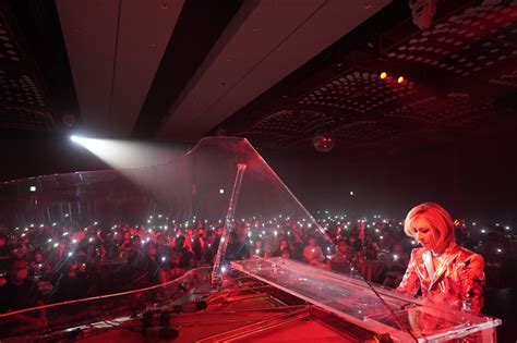 画像】yoshiki 3年ぶりのプレミアムディナーショー、自身最多の11日間20公演を完走 最終日の公式レポート到着」の画像6 10