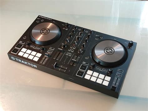 Native Instruments Traktor Kontrol S2 Mk3 Mixer Dj Nero Kaufen Auf Ricardo